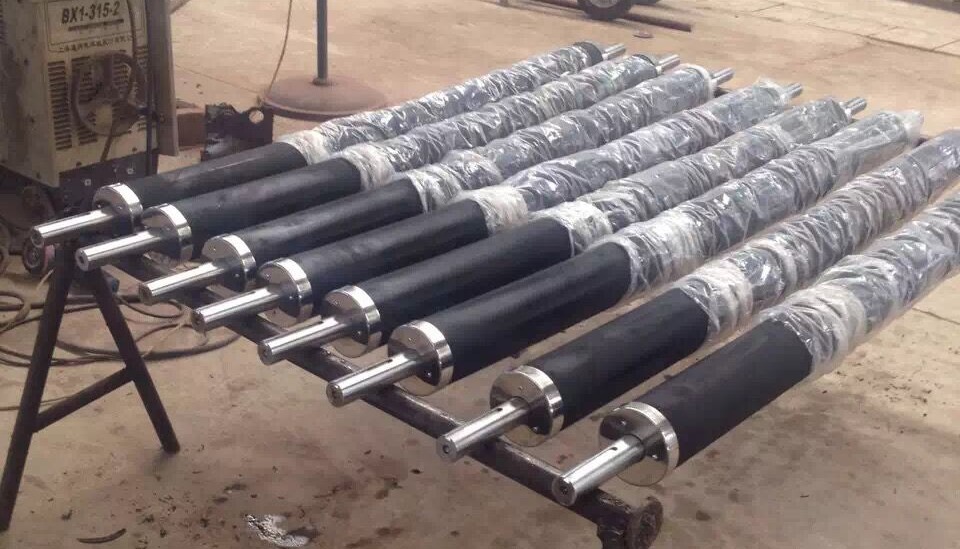 bow banana roller, rubber/metal expander roller